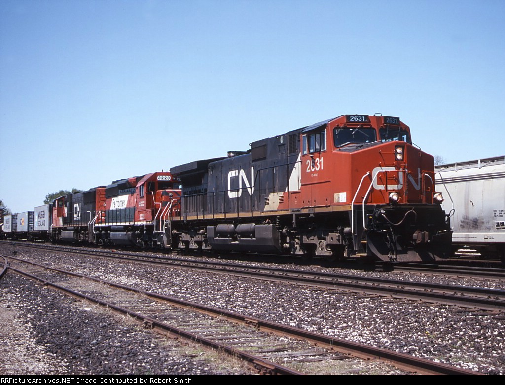 CN 2631